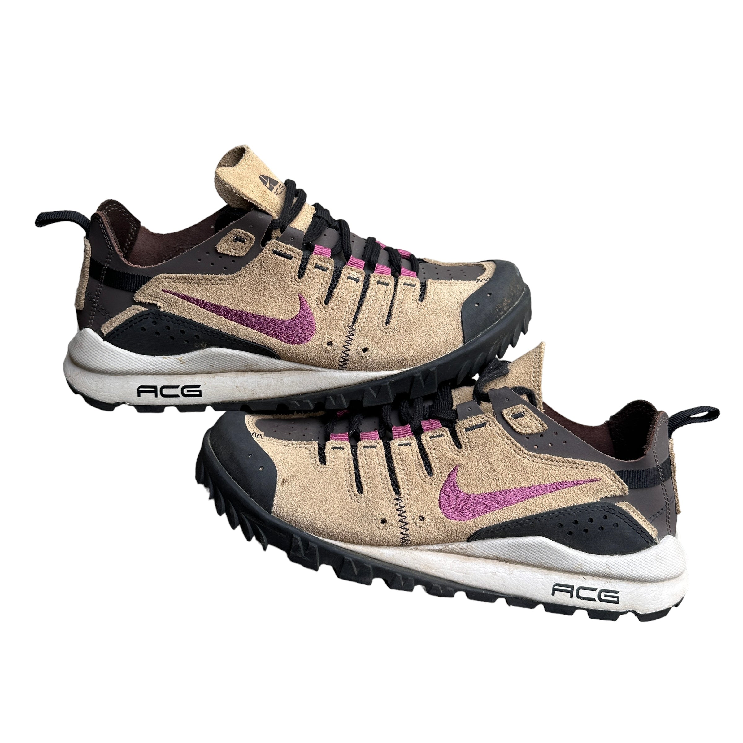 Nike ACG approach trail runner wmns 9 (40.5) – Vintage Sponsor